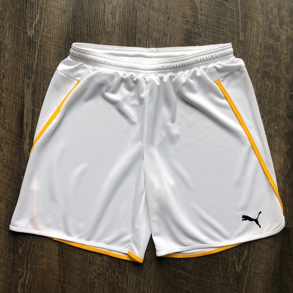 Puma | Shorts | Puma White Dry Cell Athletic Shorts Womens S | Poshmark